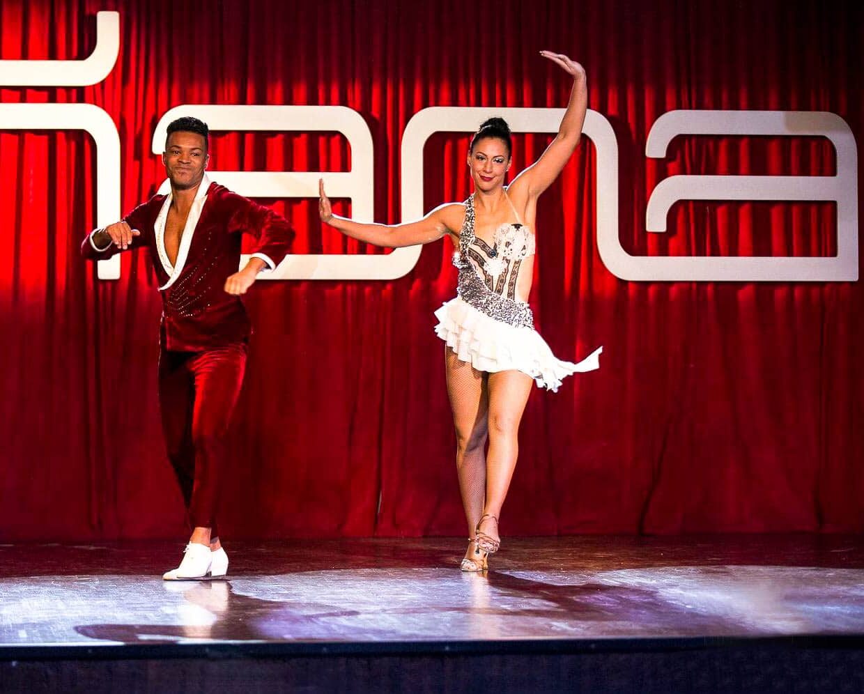 Salsa Shows - Ahi Na Ma - Leon Dance Art